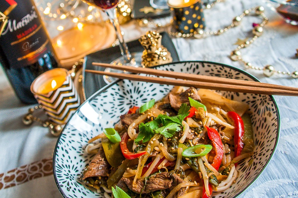 Wok de boeuf façon asiatique et accord vin Madiran Maestria Plaimont ...